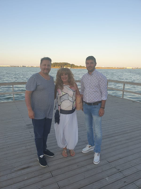 ‘Back to Back’, un film care se realizează în Ovidiu, Mamaia şi ...