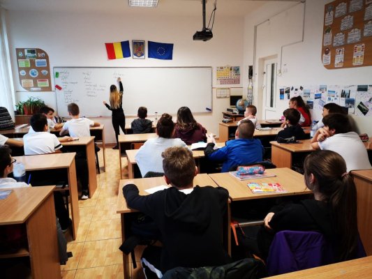 Școlile constănțene: tot mai mulți elevi nu mai vor la cursuri pentru ...