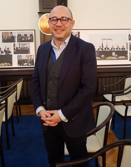 Bogdan Niţă | replicaonline.ro