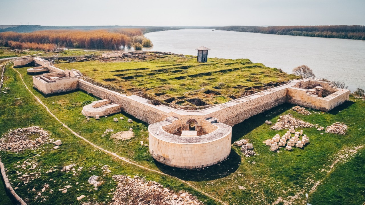 Cetatea Capidava se RESTAUREAZĂ... din nou!? | replicaonline.ro