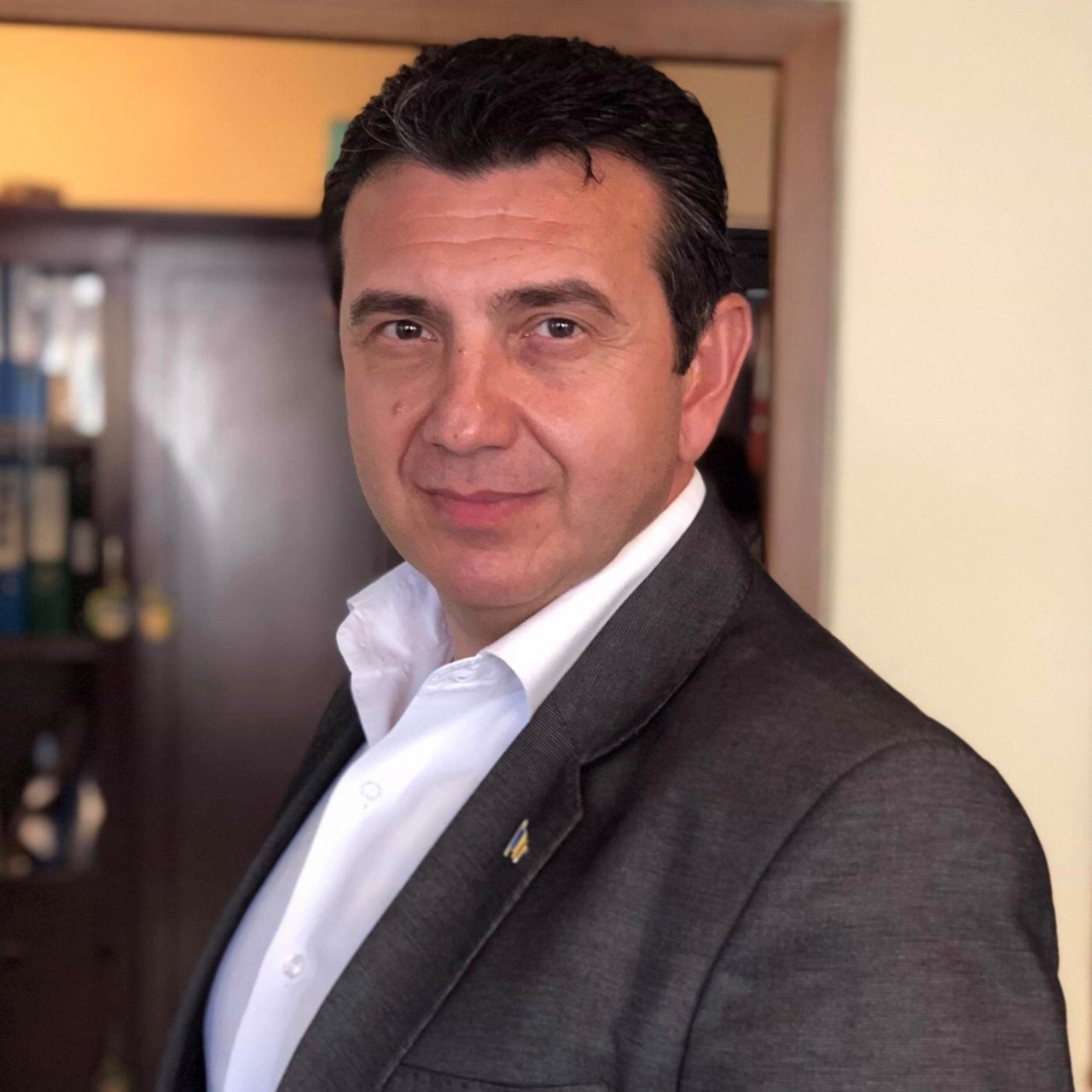 Claudiu Palaz | replicaonline.ro