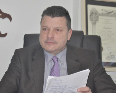 Avocatul CALAFUS se JUDECĂ pentru titlul de luptător cu rol determinant ...