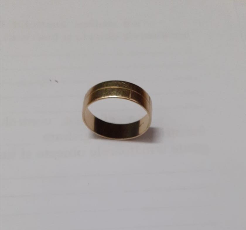 O FEMEIE a PREDAT o VERIGHETĂ găsită pe plaja Debarcader din Eforie ...