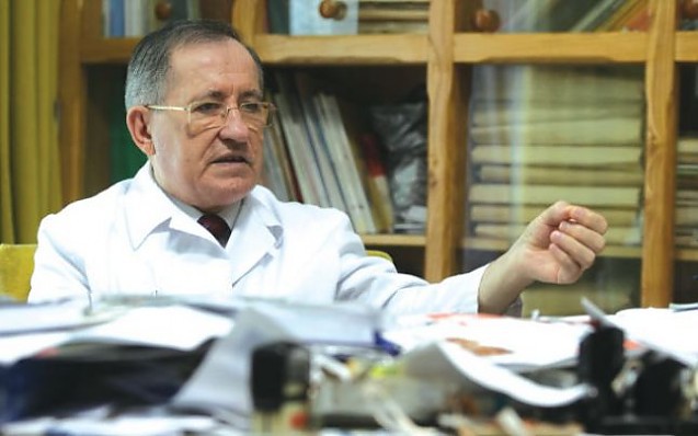 Celebru neurolog român: VACCINAREA și certificatul verde NU pot fi ...