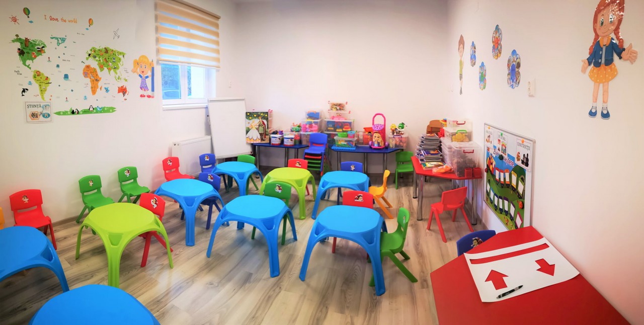 VRABIE, de la MEDGIDIA, DOTEAZĂ GRĂDINIȚELE cu produse ELECTRONICE de ...