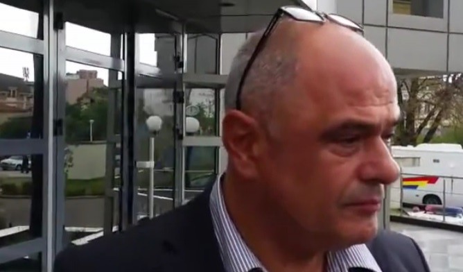 Libanezul care a fondat farmaciile Sensiblu a trimis executorii pe ...