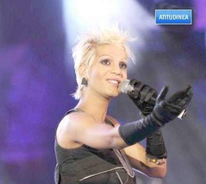 Transexualul Naomi: Doru Iuga de la OTV mă ruga să îi fac rost de ...